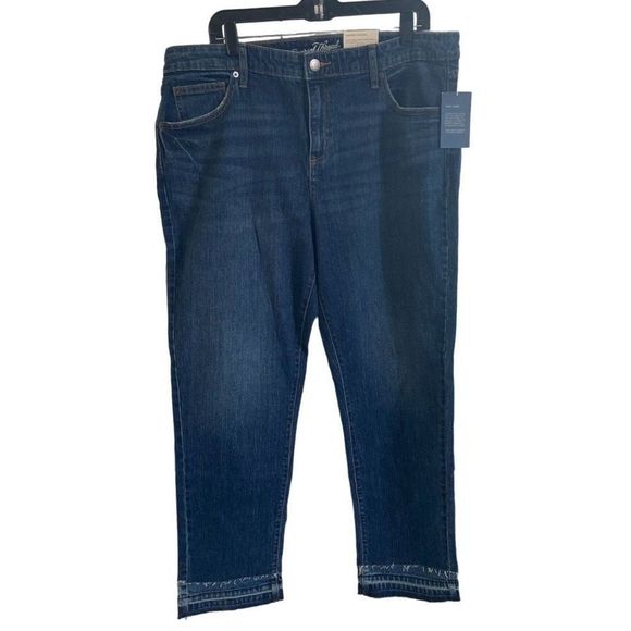 Universal Thread | Jeans | Universal Thread 6wreg Boyfriend Tapered Leg ...
